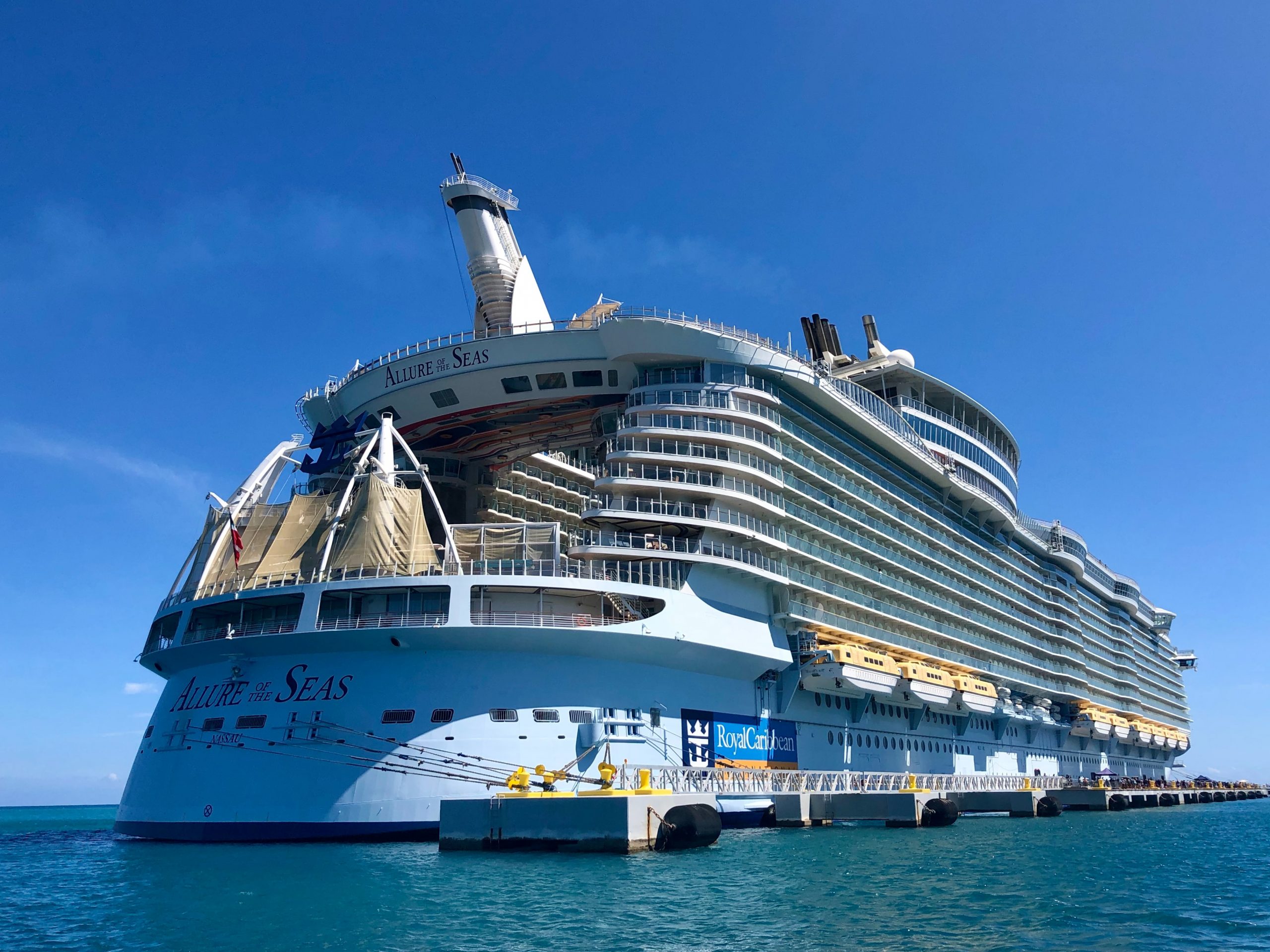 Host Hostess For International Cruise Ship The Manpower